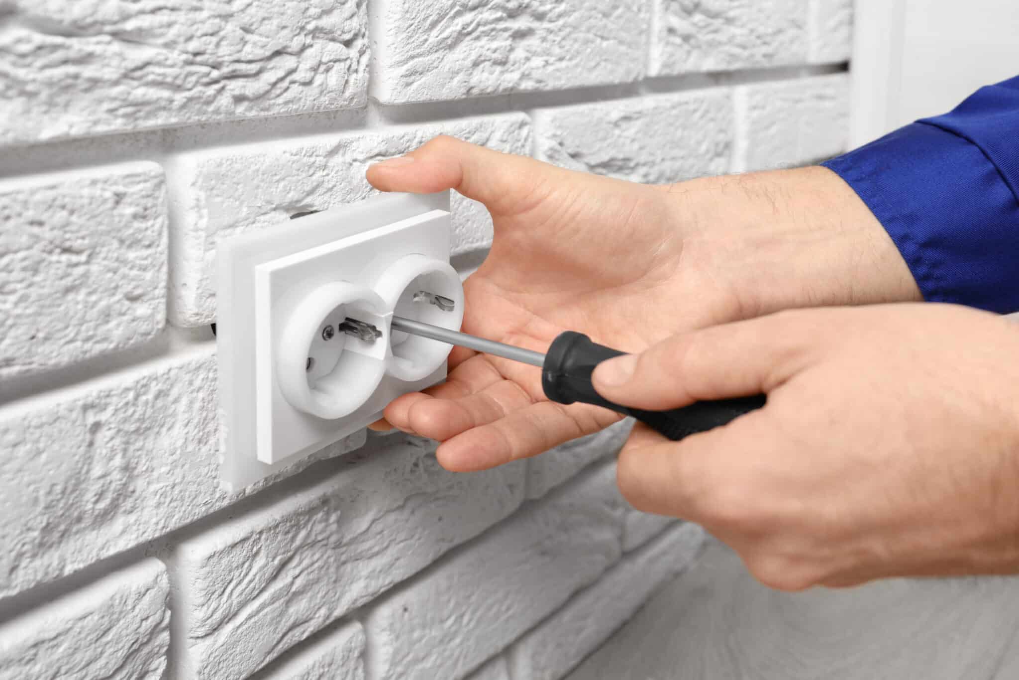 Dependable Switch & Outlet Repair | Air Tech of Pasadena, TX